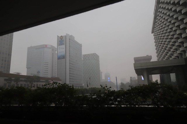 Bpbd Dki Imbau Warga Jakarta Waspadai Cuaca Ekstrem Hingga 1 Februari