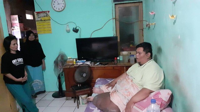 Sepekan di RS, Engky Pasien Obesitas Tangerang Turun Berat Badan hingga 48 Kg | kumparan.com