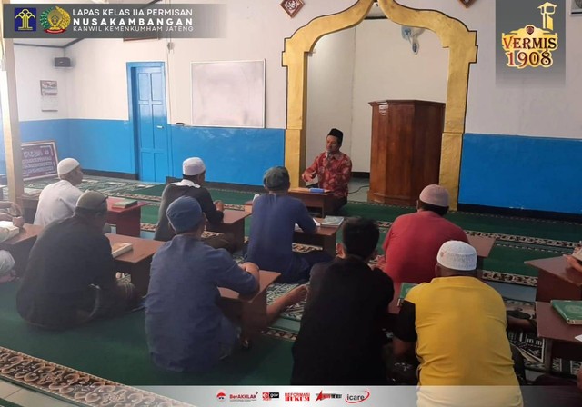 Kemenag Cilacap Isi Pembinaan Kepribadian WBP Lapas Permisan | kumparan.com