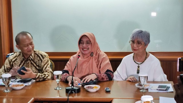 Yayasan Universitas Pancasila Minta Edie Kooperatif Jalani Pemeriksaan Polisi | kumparan.com