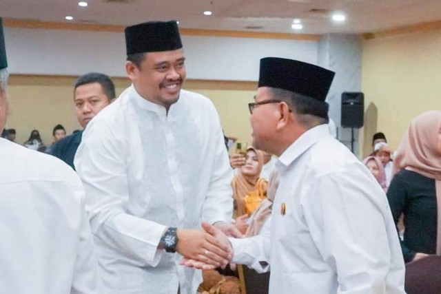 Di Balik Mesranya Bobby dan Gerindra Sumut di Acara Bukber | kumparan.com