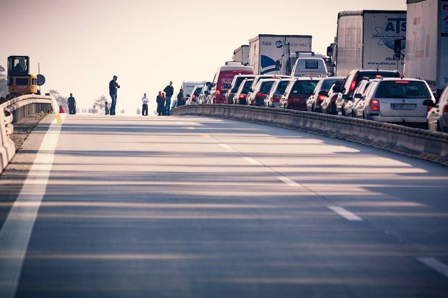 Jadwal One Way Lebaran 2024 untuk Arus Mudik dan Balik | kumparan.com Jadwal One Way Lebaran 2024 untuk Arus Mudik dan Balik | kumparan.com