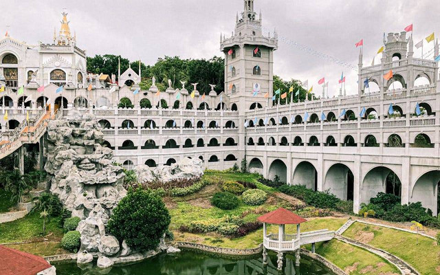 5 Contoh Budaya Filipina yang Terkenal dan Keunikannya | kumparan.com