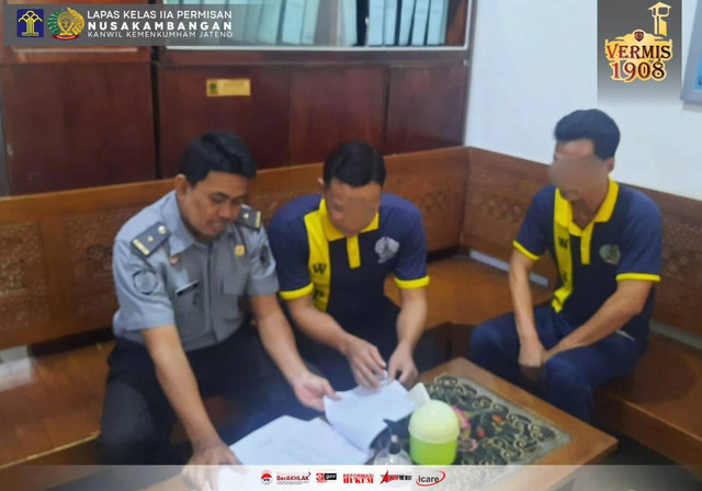 Lima PK Bapas Lakukan Litmas di Lapas Permisan | kumparan.com Lima PK Bapas Lakukan Litmas di Lapas Permisan | kumparan.com