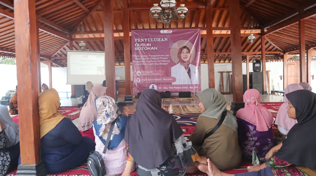 Antusias, FKG UMY Gelar Penyuluhan Kesehatan Gigi dan Mulut di Dusun ...