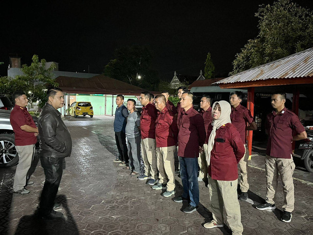 Kanwil Kemenkumham Sulbar Geledah Blok Hunian Lapas Polewali, Ini ... Kanwil Kemenkumham Sulbar Geledah Blok Hunian Lapas Polewali, Ini ...