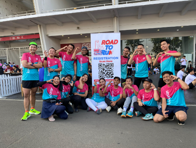 Kekompakan teman kumparan Running Club Ramaikan Event Lari di GBK ...