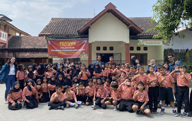 Tingkatkan Minat Baca dengan Pojok Baca yang Dihadirkan Mahasiswa KKN ... Tingkatkan Minat Baca dengan Pojok Baca yang Dihadirkan Mahasiswa KKN ...