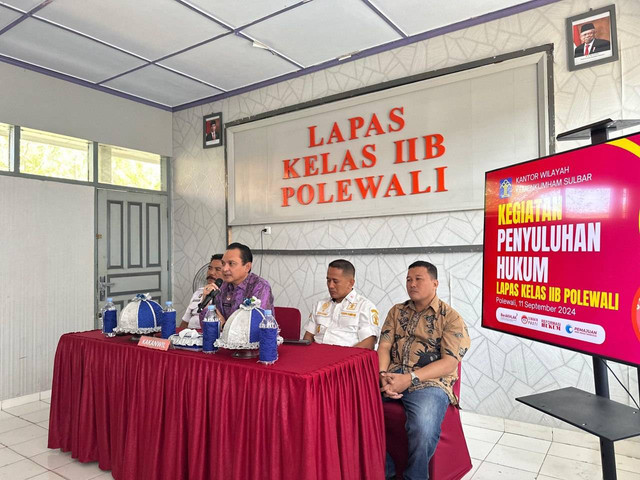 Kegiatan Penyuluhan Hukum bagi Warga Binaan di Lapas Kelas IIB Polewali ... Kegiatan Penyuluhan Hukum bagi Warga Binaan di Lapas Kelas IIB Polewali ...