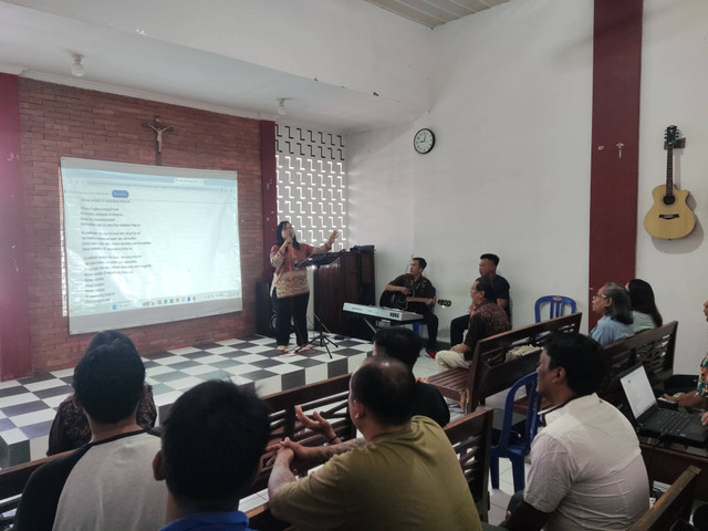 Perkuat Iman WBP Beragama Nasrani, Lapas Klaten Adakan Kebaktian Rutin ... Perkuat Iman WBP Beragama Nasrani, Lapas Klaten Adakan Kebaktian Rutin ...