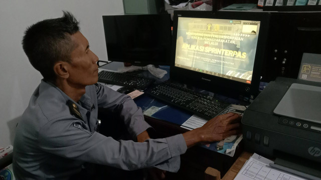 Rupbasan Pekalongan Ikuti Monev Capaian Kinerja melalui Aplikasi ... Rupbasan Pekalongan Ikuti Monev Capaian Kinerja melalui Aplikasi ...
