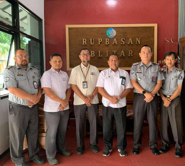 KPPN Blitar melaksanakan Monitoring dan Evaluasi Pelaksanaan Anggaran serta Qual | kumparan.com