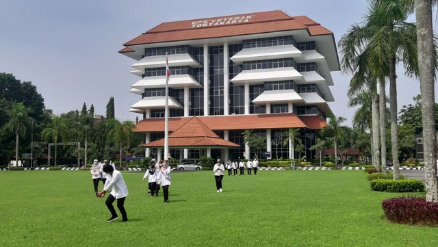 UPNVY Gelar Simulasi Evakuasi di Hari Kesiapsiagaan Bencana Nasional ...