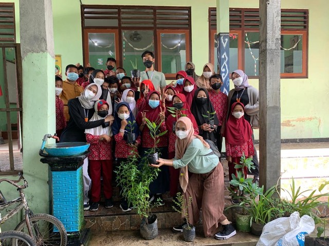 Program Edukasi Toga oleh Mahasiswa KKN Reguler 88 UAD Unit IX.A.1 ...