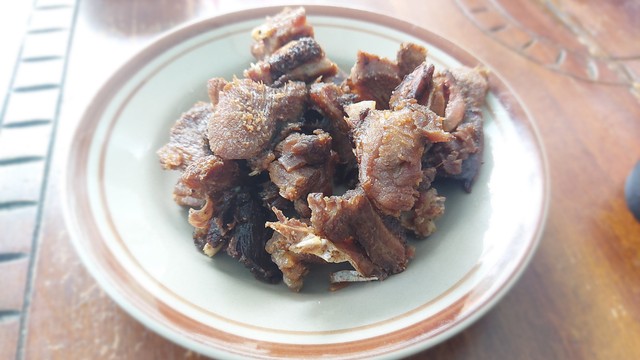 Mencicipi Rica-Rica Menthog Mas Gethok, di Hutan Karet Karanganyar ...