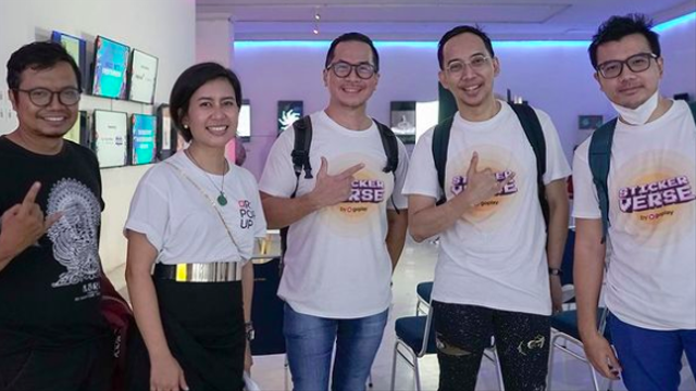 JKT48 Bakal Bikin NFT, Kolektor Bisa Teleponan dengan Membernya ...