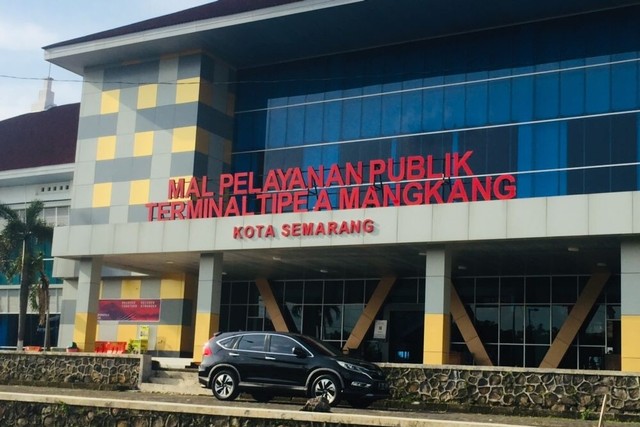 Kesiapan Terminal Mangkang Semarang Jelang Mudik 2022 | kumparan.com