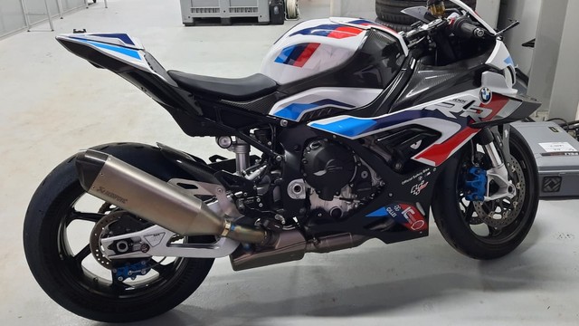 Spesifikasi BMW M100 RR yang Jadi Safety Bike MotoGP, Harganya Rp 1,6 ...