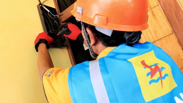 Listrik Mati tapi Meteran Nyala? Ini Penyebab dan Cara Mengatasinya | kumparan.com