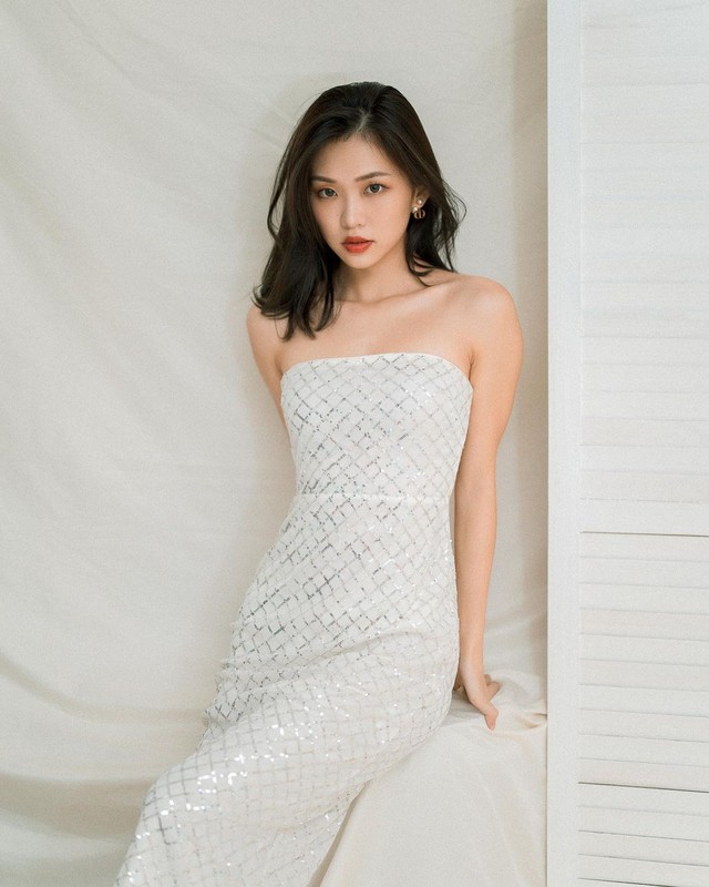 Potret Irene Zhao, Selebgram China yang Raup Rp 71 M dari Jual Foto di ...