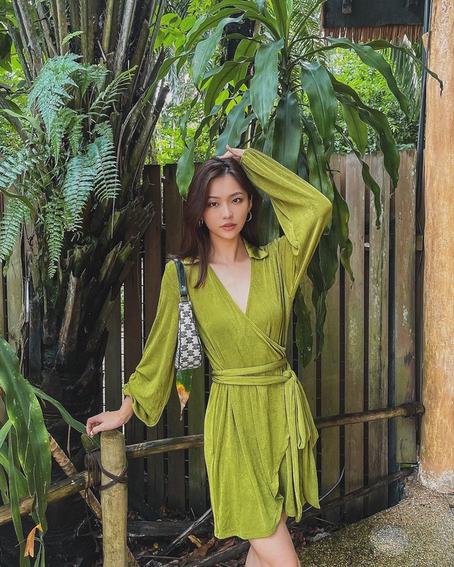 Potret Irene Zhao, Selebgram China yang Raup Rp 71 M dari Jual Foto di ...