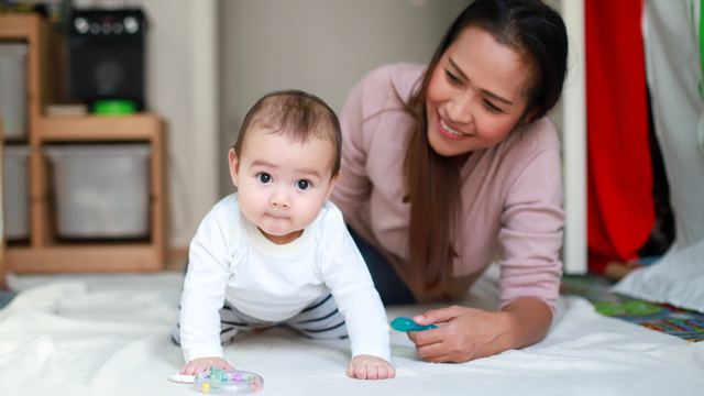 Milestone Bayi 7 Bulan, Sudah Bisa Apa Saja? | kumparan.com