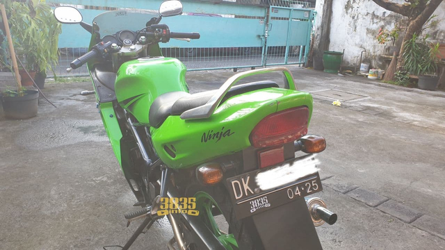 Kawasaki ZX150RR atau Ninja 150 RR Build Up Yang Galak | kumparan.com