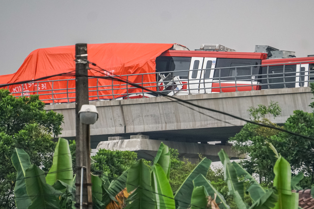 Penjelasan INKA Soal Tabrakan LRT Jabodebek | kumparan.com Penjelasan INKA Soal Tabrakan LRT Jabodebek | kumparan.com
