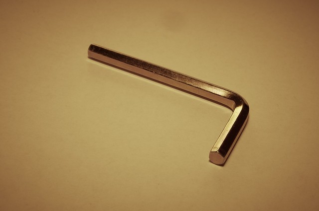 Fungsi Kunci L dan Penggunaannya di Dunia Otomotif | kumparan.com