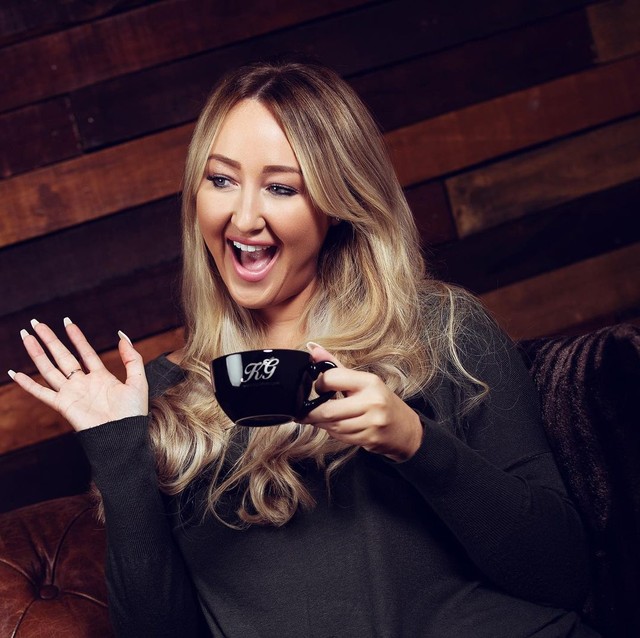 Katie Godfrey, Miliarder Muda yang Dulu Mendapat Bully Hingga Putus ...