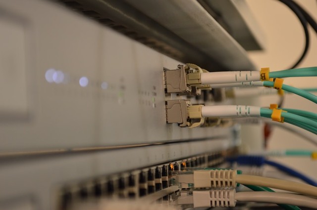 Switch Adalah Salah Satu Perangkat Internet, Begini Penjelasannya ...
