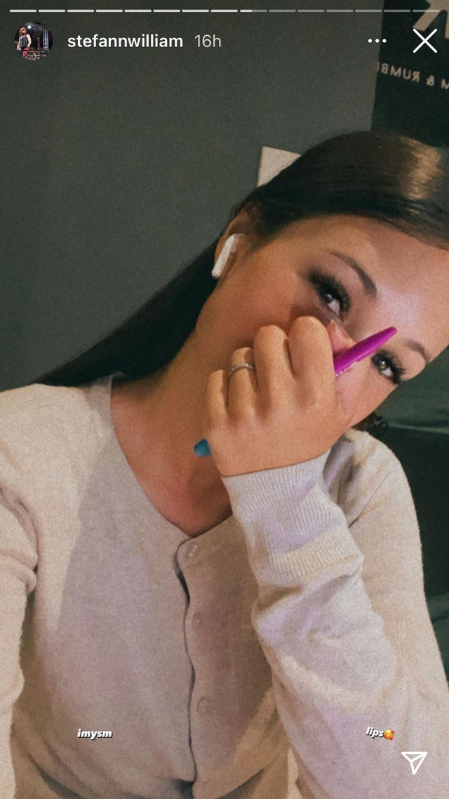 Stefan William Unggah Potret Ria Andrews dan Tulis Ungkapan Rindu ...