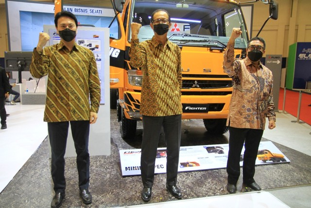 Mitsubishi Fuso Rilis Truk Fighter Baru untuk Sektor Tambang | kumparan.com