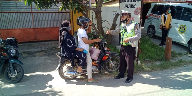 Hari Pertama Ops Zebra Krakatau 2021, Pengendara Masih Ada yang 'Bandel' - Lampung Geh News