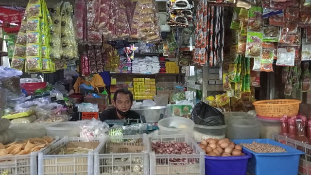 Harga Sejumlah Pangan di Pasar Gresik Mulai Naik Jelang Nataru ...