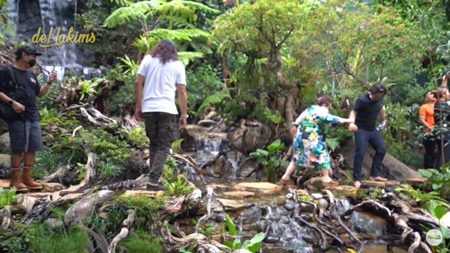 Melihat Aviary Milik Irfan Hakim, Tampak Begitu Alami dan Memukau ...