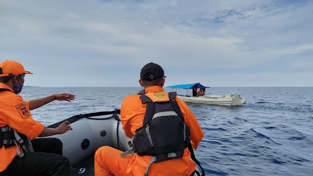 Kapal Speed Boat Hercules Hilang 3 Hari, Basarnas Lakukan Pencarian ...