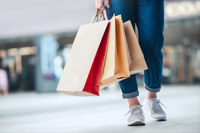 Jenis-jenis Pembeli dalam Transaksi Perdagangan | kumparan.com