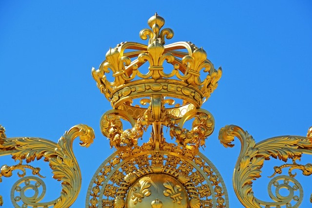 Teori Kedaulatan Raja dan Jenis-jenis Teori Lainnya | kumparan.com