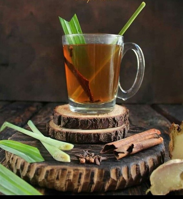 5 Manfaat Luar Biasa Air Rebusan Serai bagi Kesehatan | kumparan.com