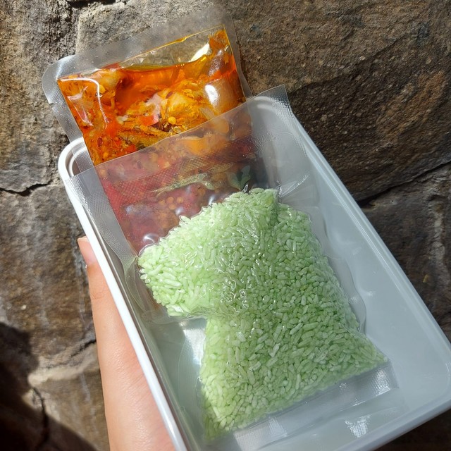 Mencicipi Nasi Instan Buatan Kokikit dan IPB, Hanya Diseduh Air Panas ...