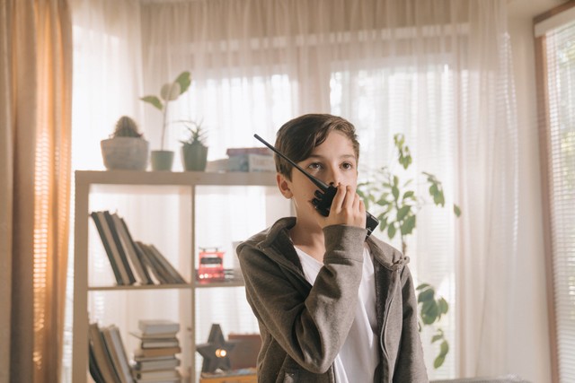 Pengertian HT atau Handy Talkie yang Digunakan untuk Berkomunikasi ...