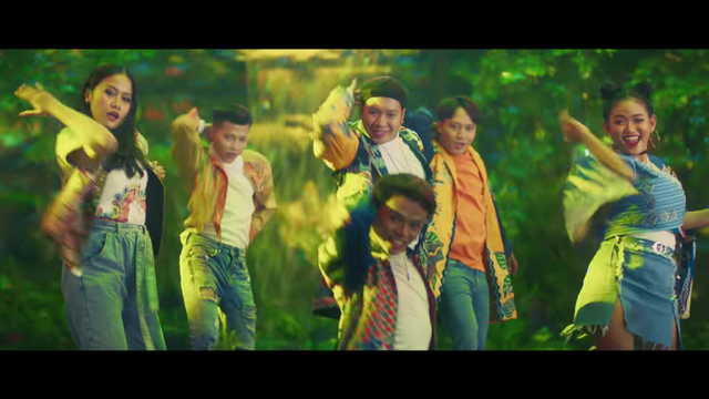 Trending di YouTube, Rewind Indonesia 2021 Banjir Pujian | kumparan.com