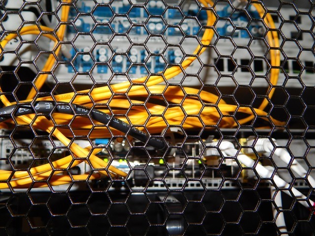 Cara Kerja Router WiFi: Prinsip, Fungsi, dan Jenisnya | kumparan.com