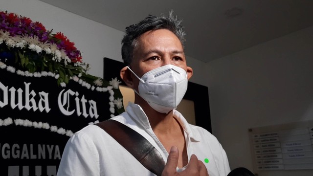 Nindy Ellesse Meninggal Dunia Setelah Berjuang Melawan Kanker ...