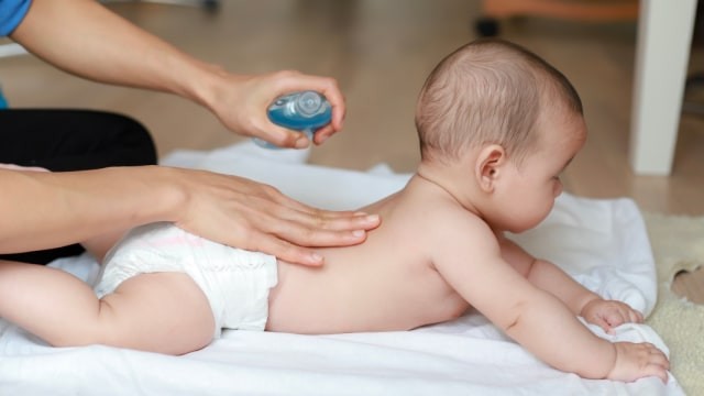 Manfaat Baby Spa untuk Kesehatan Si Kecil | kumparan.com