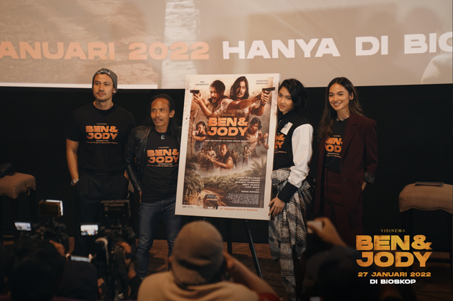 Visinema Pictures Rilis Trailer Penuh Aksi dari Film Ben & Jody | kumparan.com