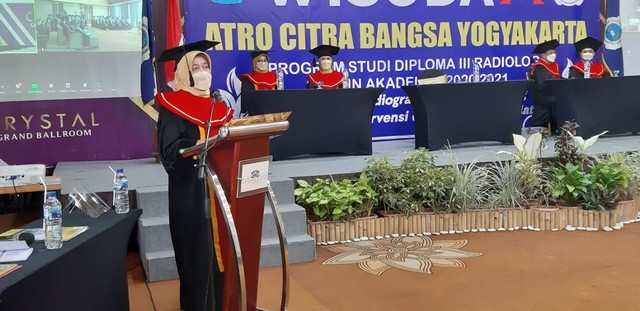 Mahasiswa ATRO Citra Bangsa Yogyakarta Diwisuda Secara Luring ...