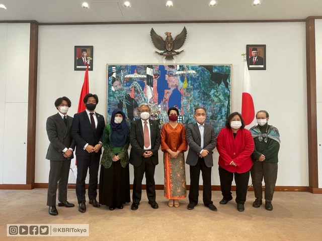 KBRI Tokyo Anugerahkan Ambassador Award 2021 | kumparan.com
