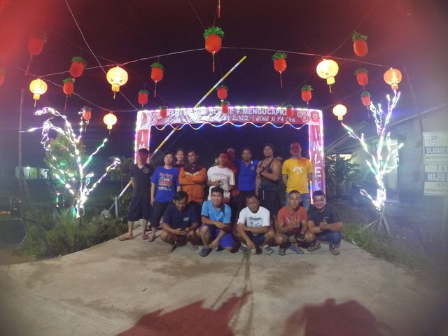 Bangun Toleransi, Warga Feby Land Desa Kapur Hias Gapura Bernuansa ...